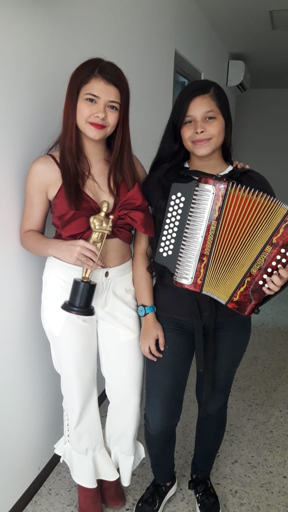 Sharina, la joven voz fantástica del vallenato | Expresión Naranja